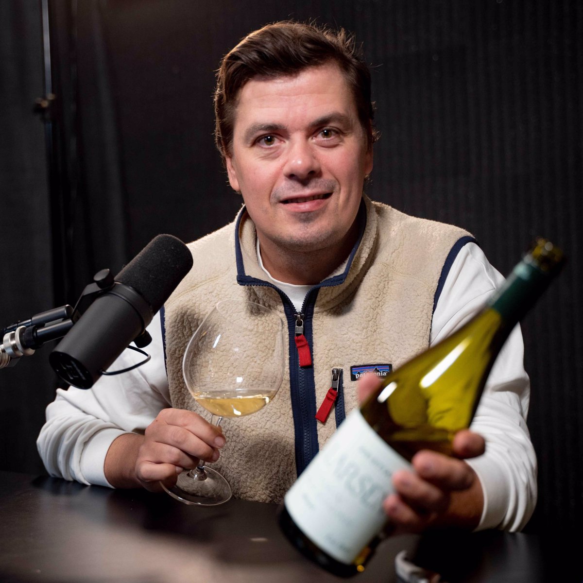 P.A. Larsen lanserer ny hvitvin til under 200 kroner på polet | Podkast ...