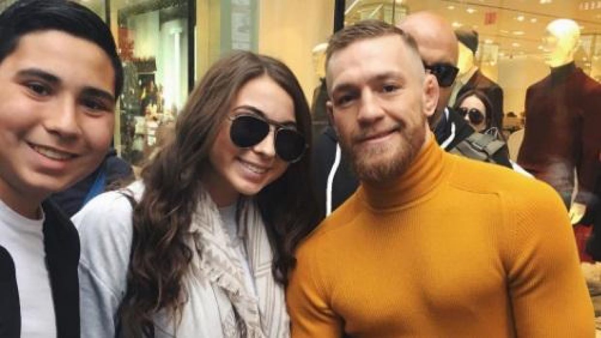 Erin fikk ta bilde med sitt store idol - så gjorde stjernen noe rart ...